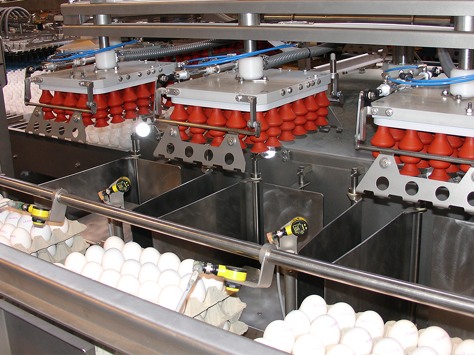 OptiLoader Plus 18C | Space-Efficient Egg Loader for High-Capacity ...