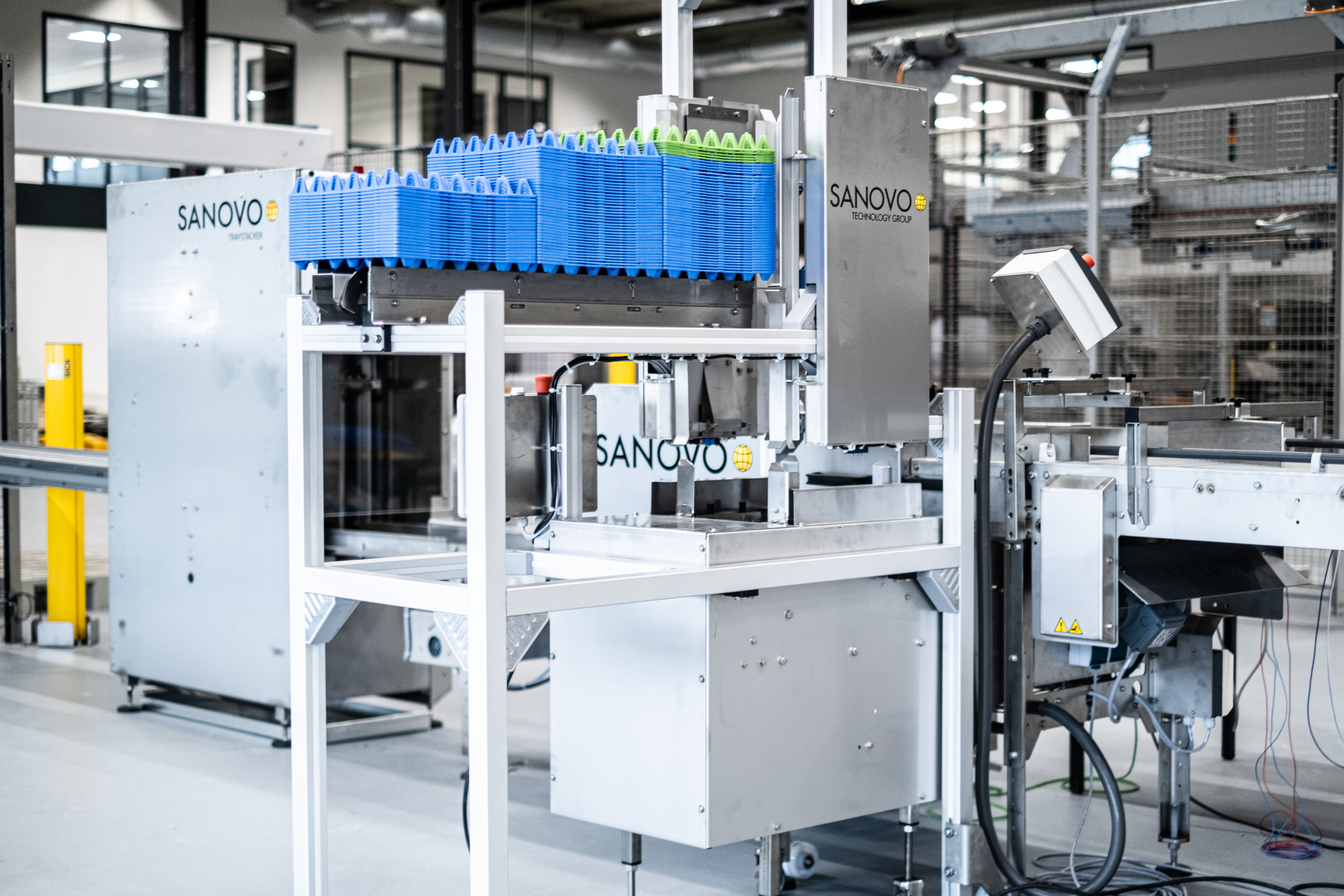 Tray Buffer for Denesters | Enhance Farmpacker Efficiency | Sanovo ...