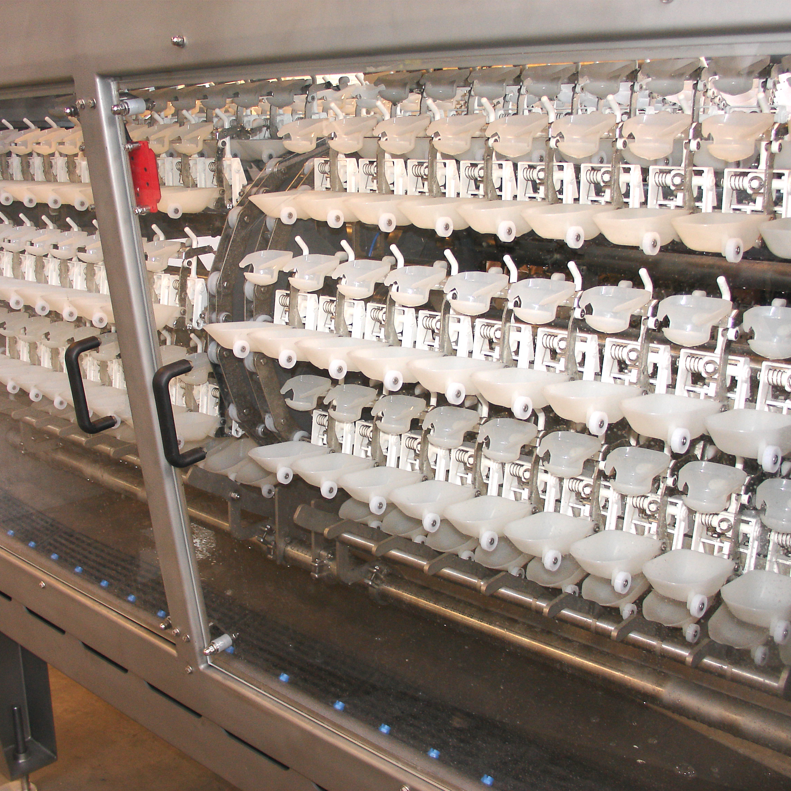 SANOVO OptiBreaker Plus 18: Our Egg Breaking Machine for Liquid Egg ...